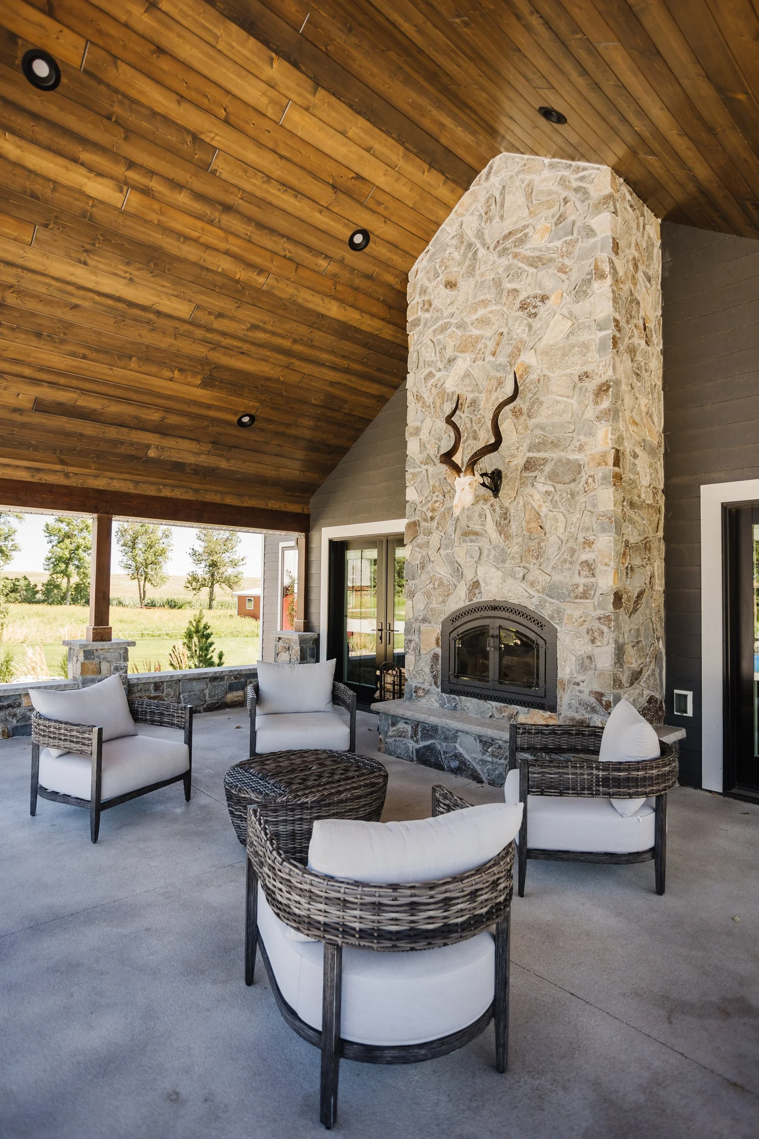 Rolling Hills Exterior — Align Creative Design Co