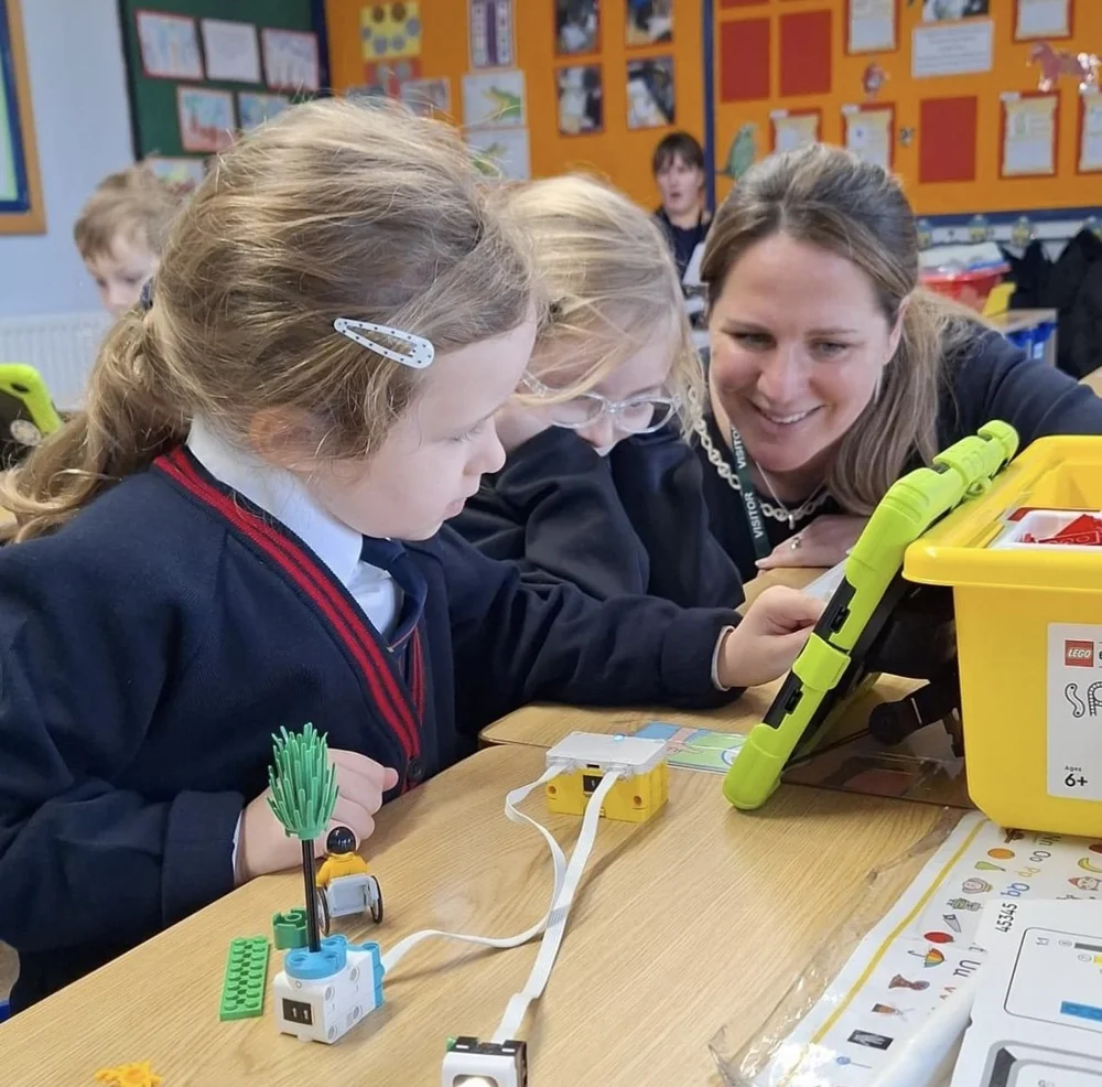 Robotics Workshops for Schools in the South West — Cognition Learning