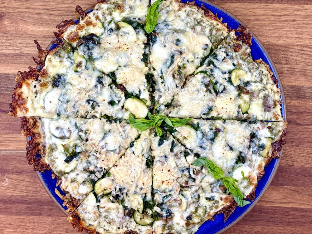 Super Veggie Pizza with Cauliflower Crust (Low FODMAP) — IBS Game Changer