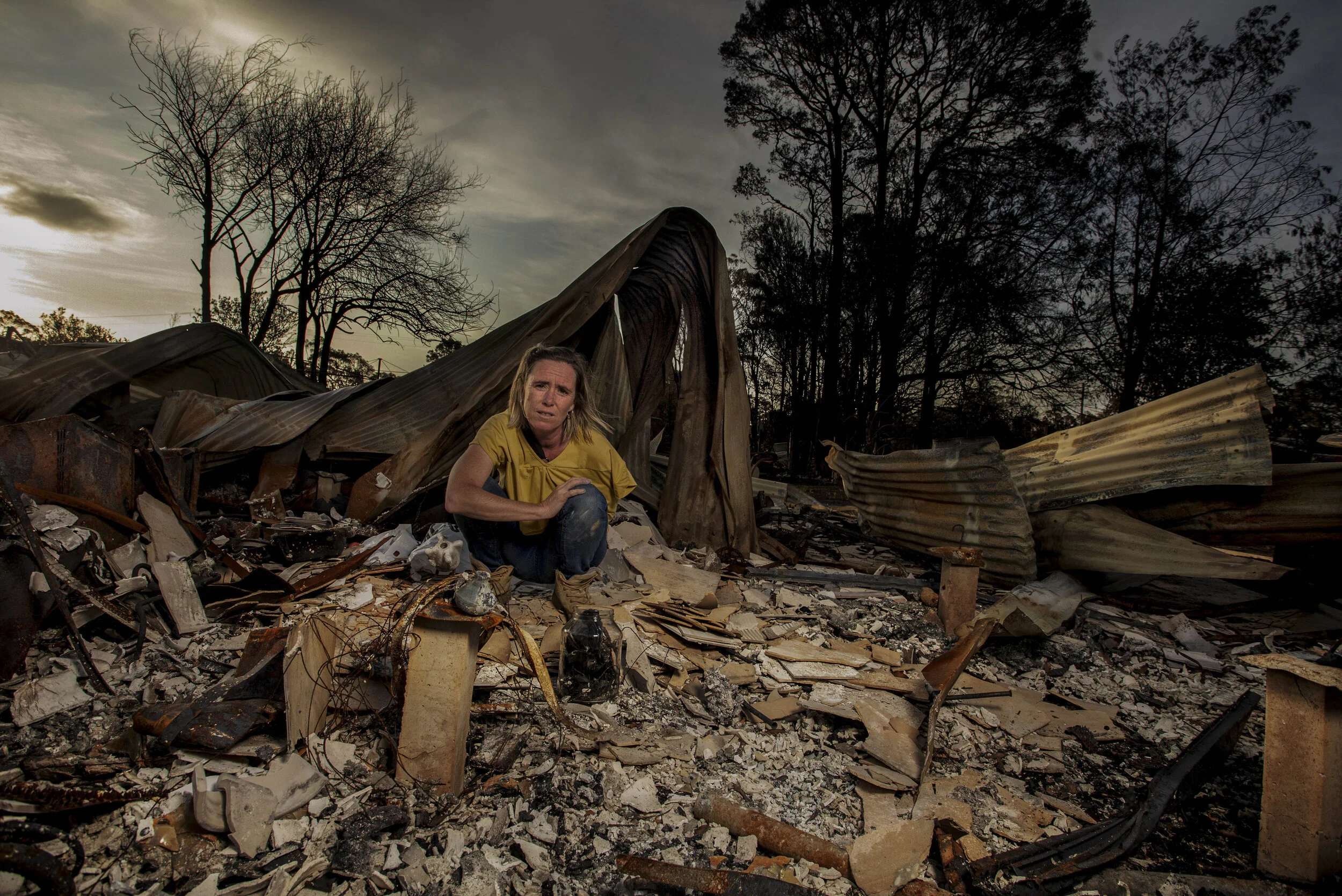Out Of The Ashes — Oculi