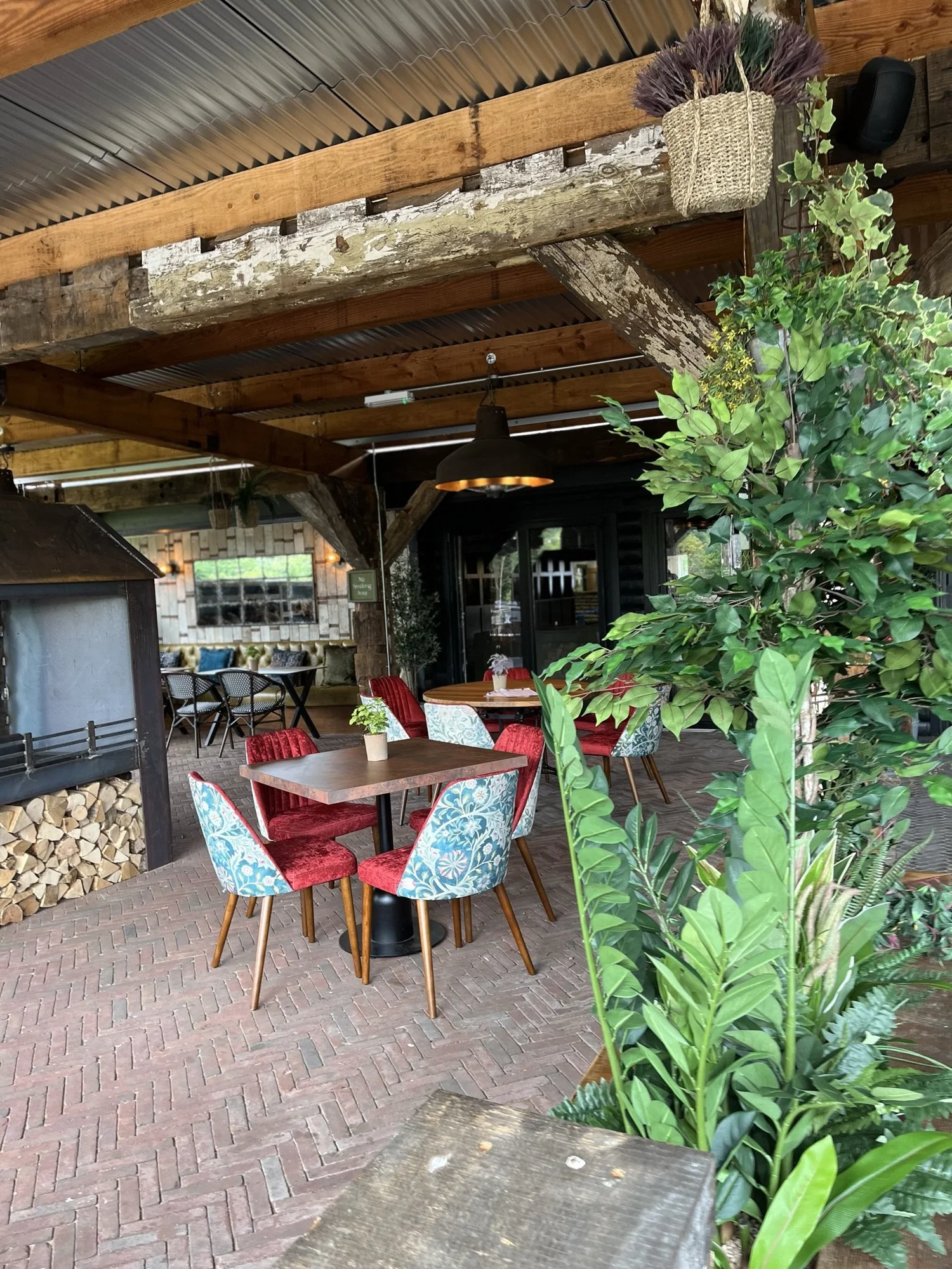 The Terrace, Bainland Resorts, Lincoln — Boxx Design Studio