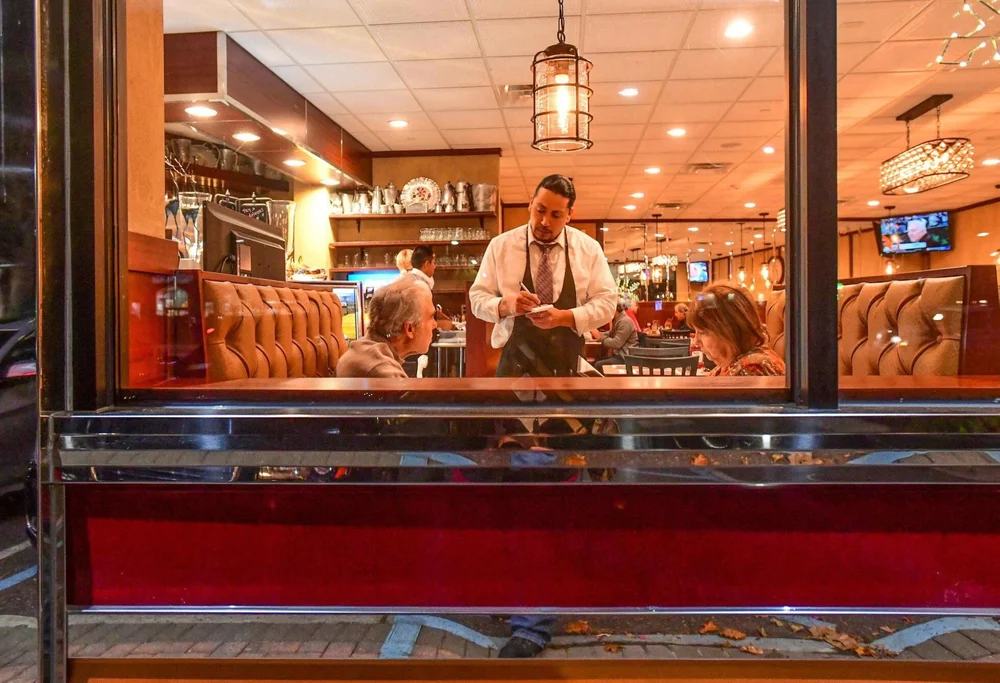 Contact 2 — Mitchell's Diner