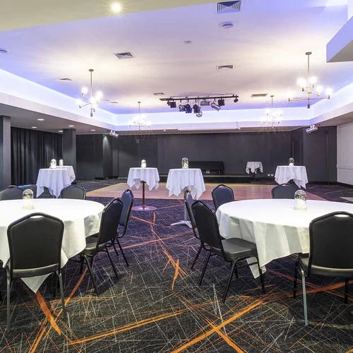 Coolaroo Hotel, Coolaroo, VIC