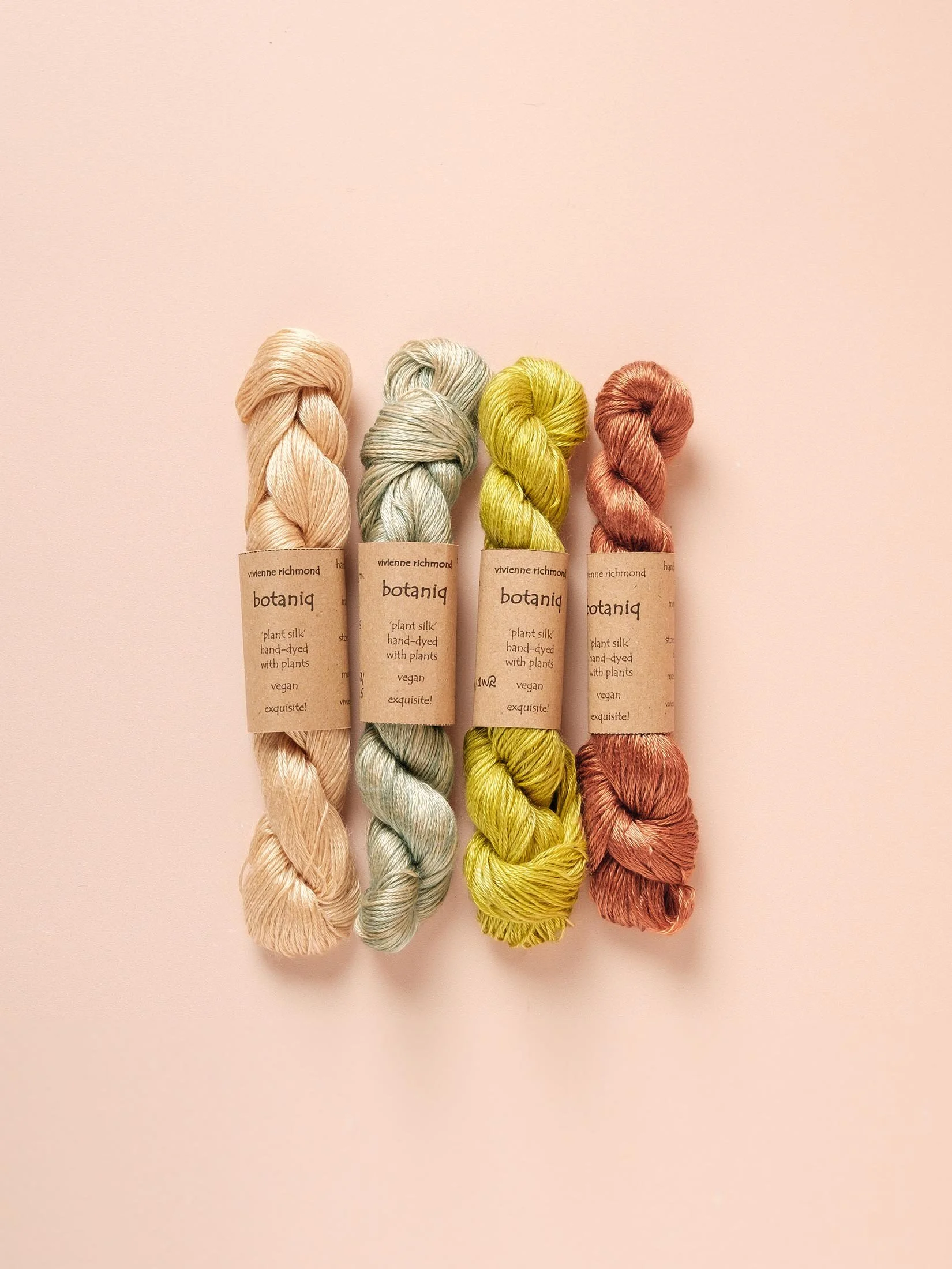 botaniq + flock Ruffle Collar Crochet Kit | Vegan yarn naturally dyed ...