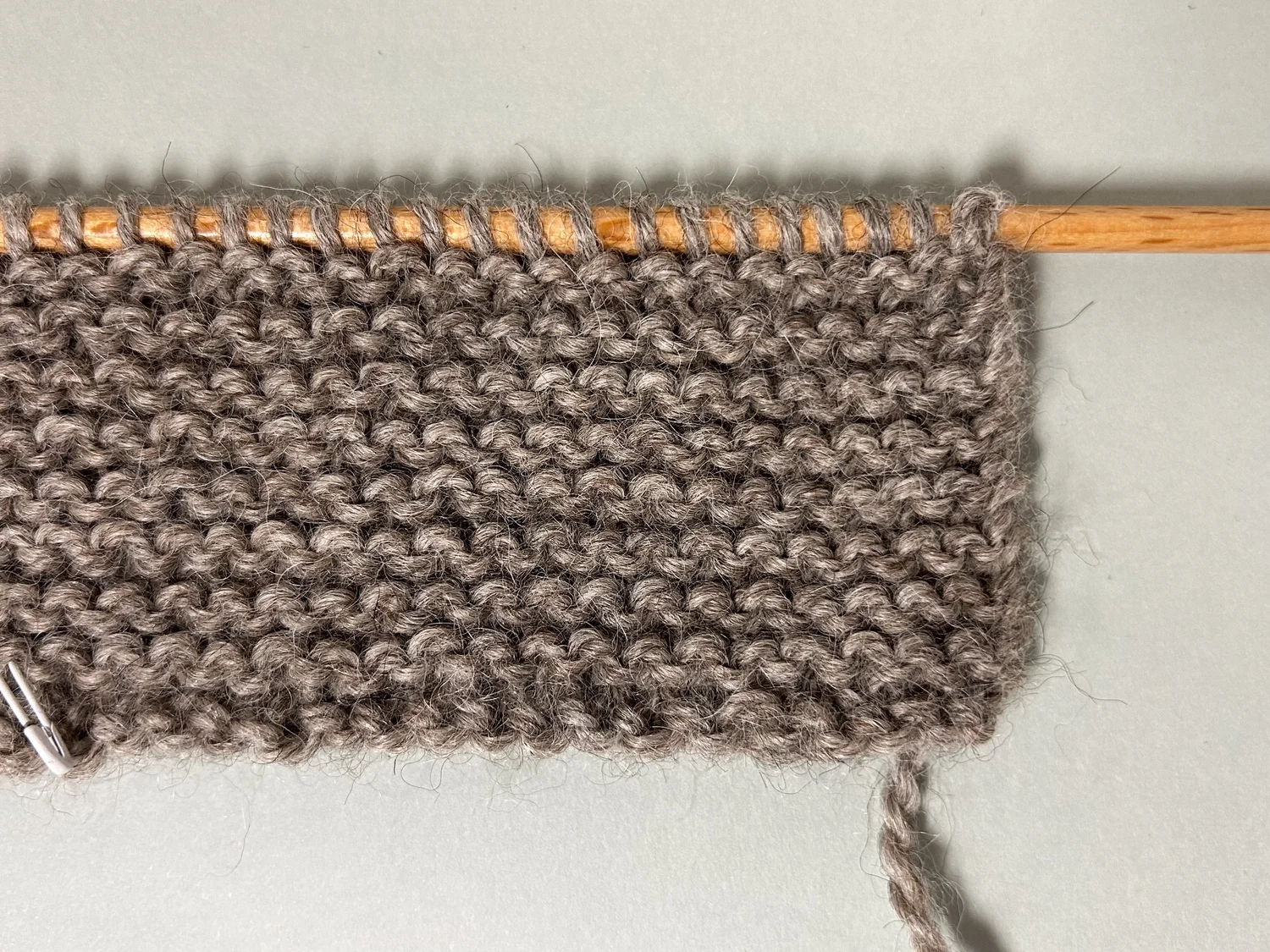 Stitch Library: Garter Stitch | How to Knit Garter Stitch — flock ...