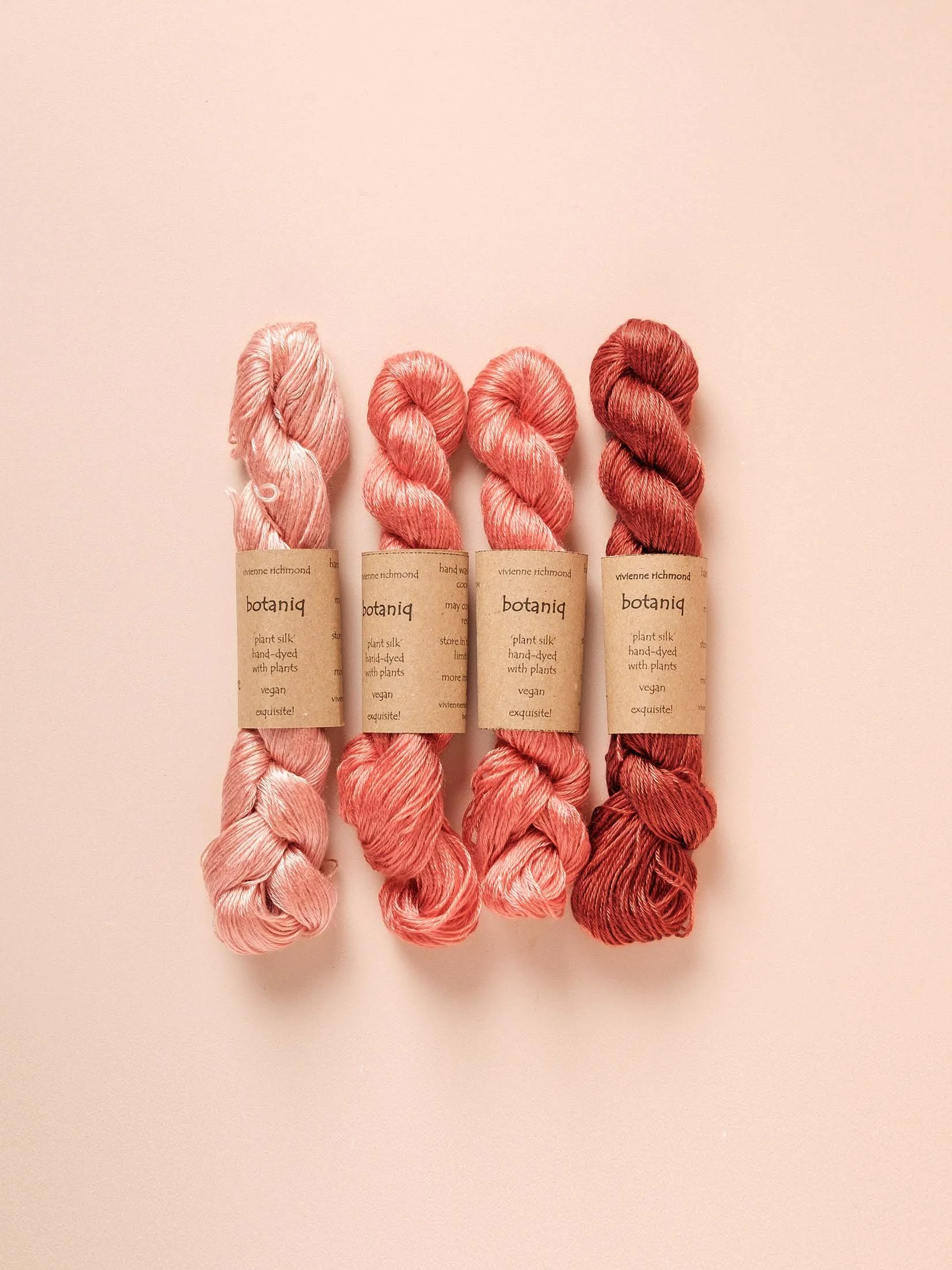 botaniq + flock Ruffle Collar Crochet Kit | Vegan yarn naturally dyed ...