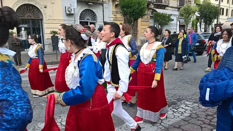 The Arbëreshë: Italy’s Albanian Diaspora — The Cambridge Language ...