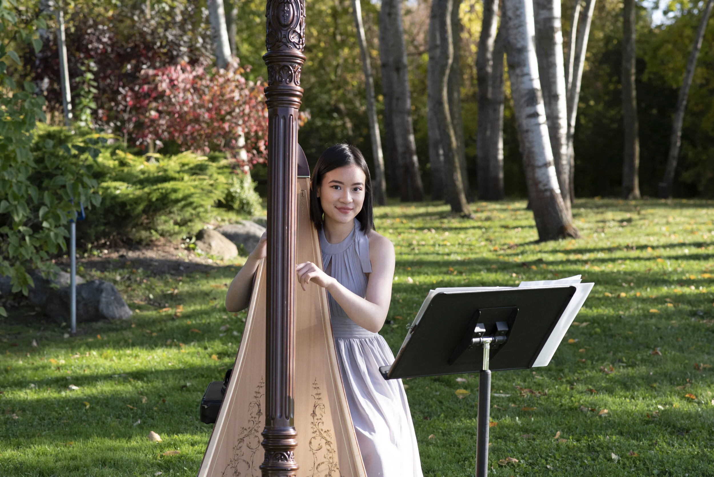 Toronto Harpist, Wedding Musician: Denise Fung