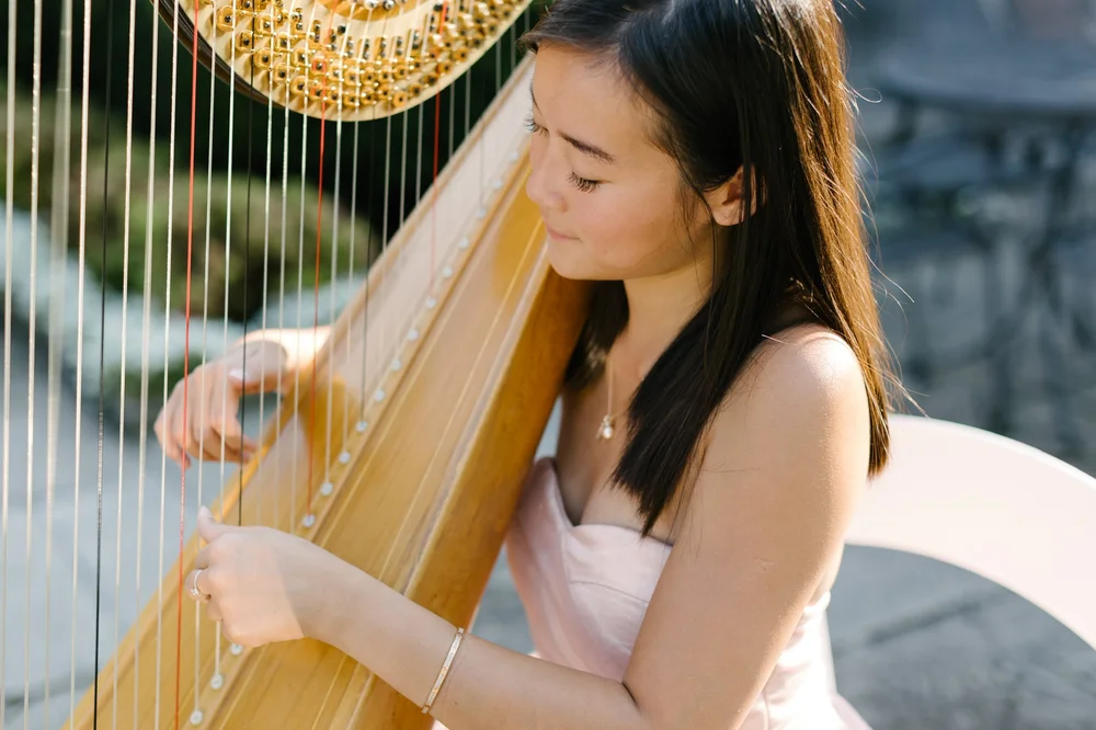 Toronto Harpist, Wedding Musician: Denise Fung