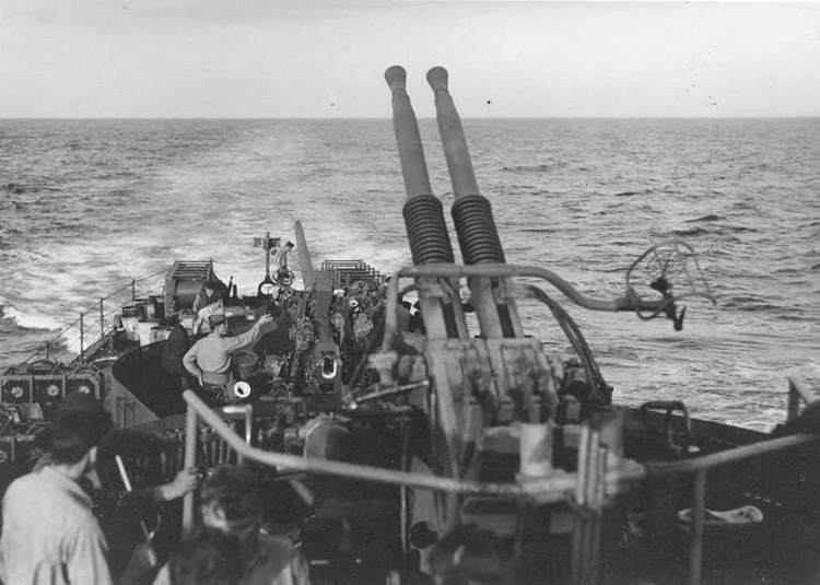 40 mm — USS SLATER