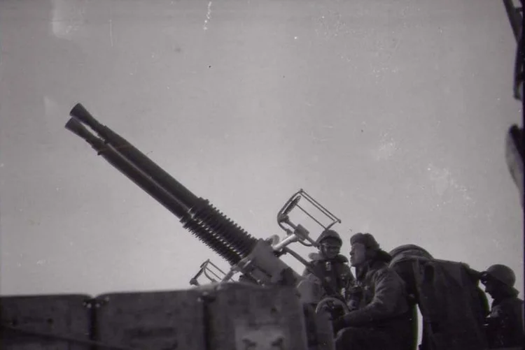 40 mm — USS SLATER