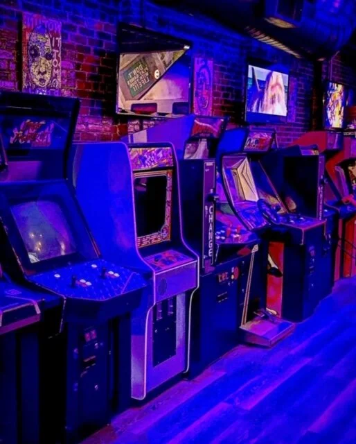 Games — PLAY Arcade Bar & Restaurant