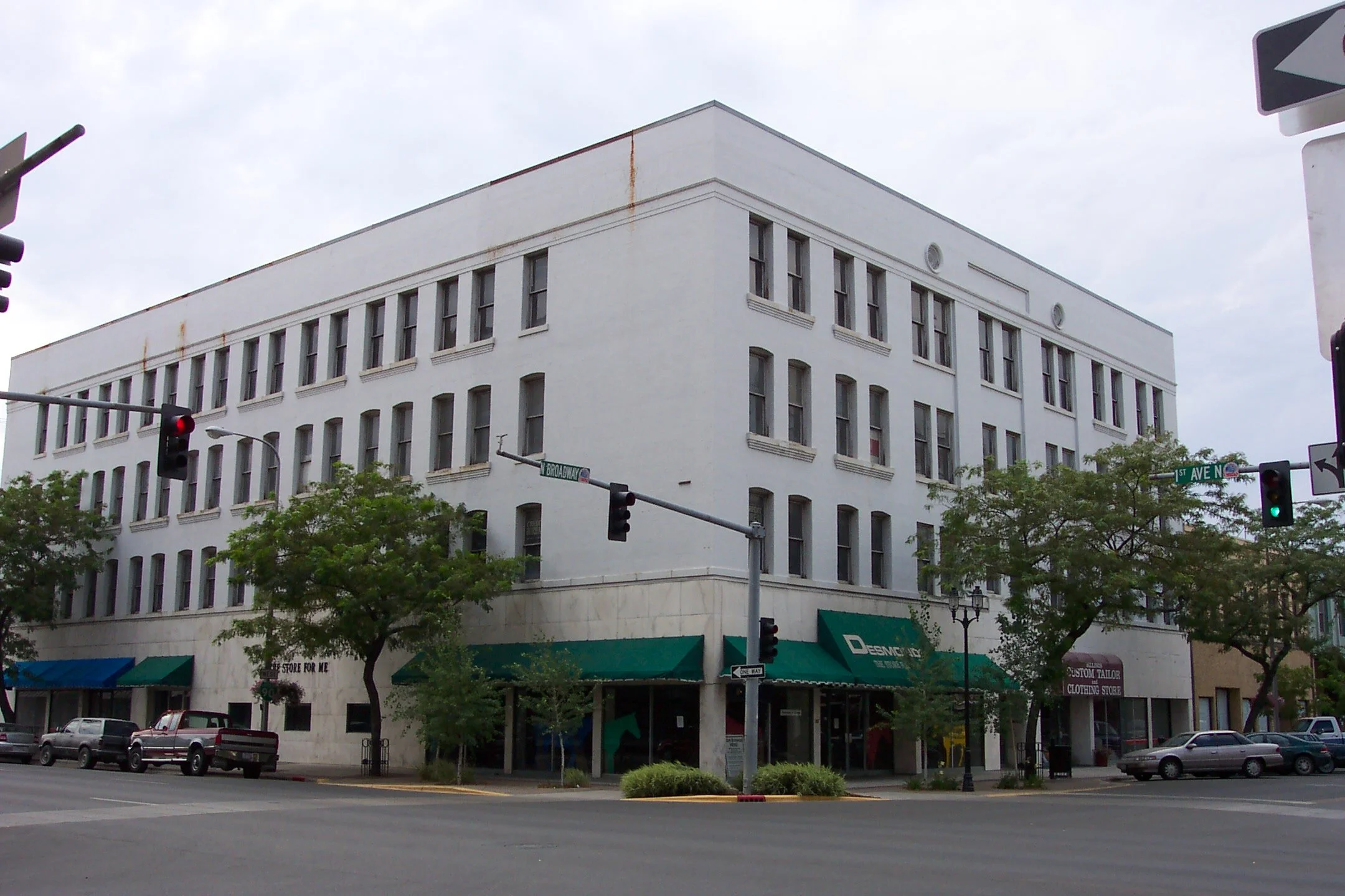 Stapleton Building — High Plains Architects