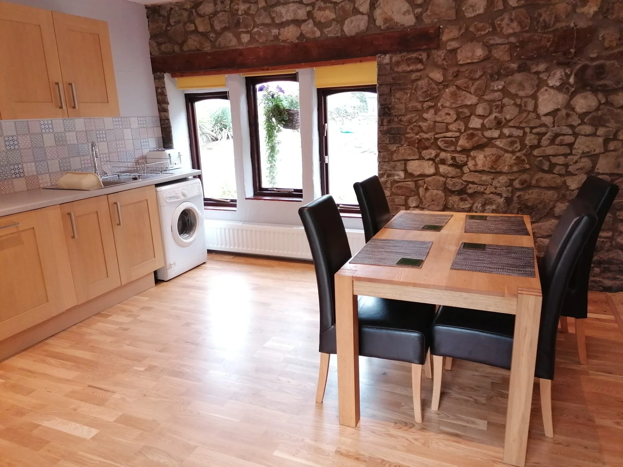 Stable Cottage — Barn Court Cottages