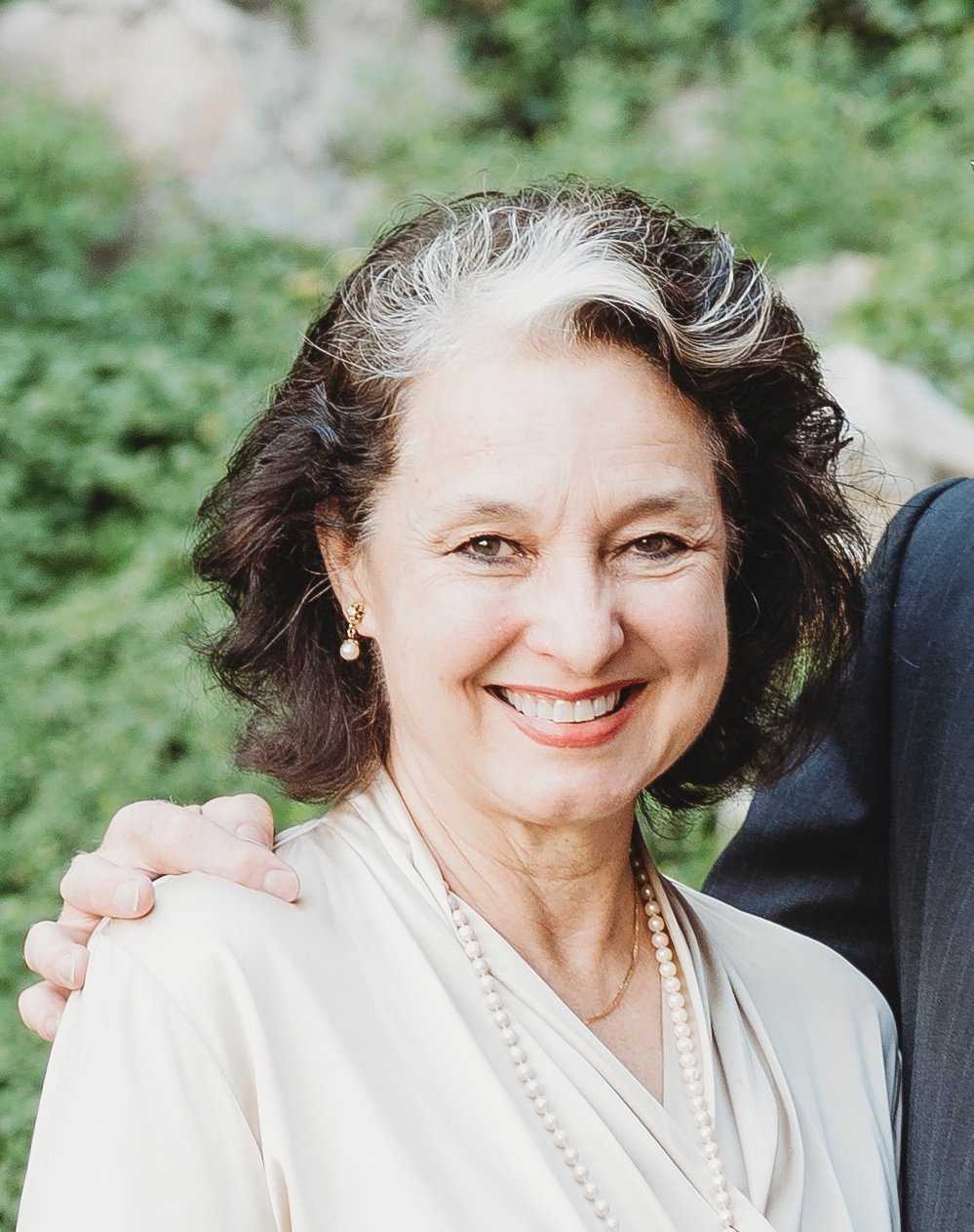 A Day in the Life of a Bee-Keeper: Deonne Sullivan Talks Honey ...