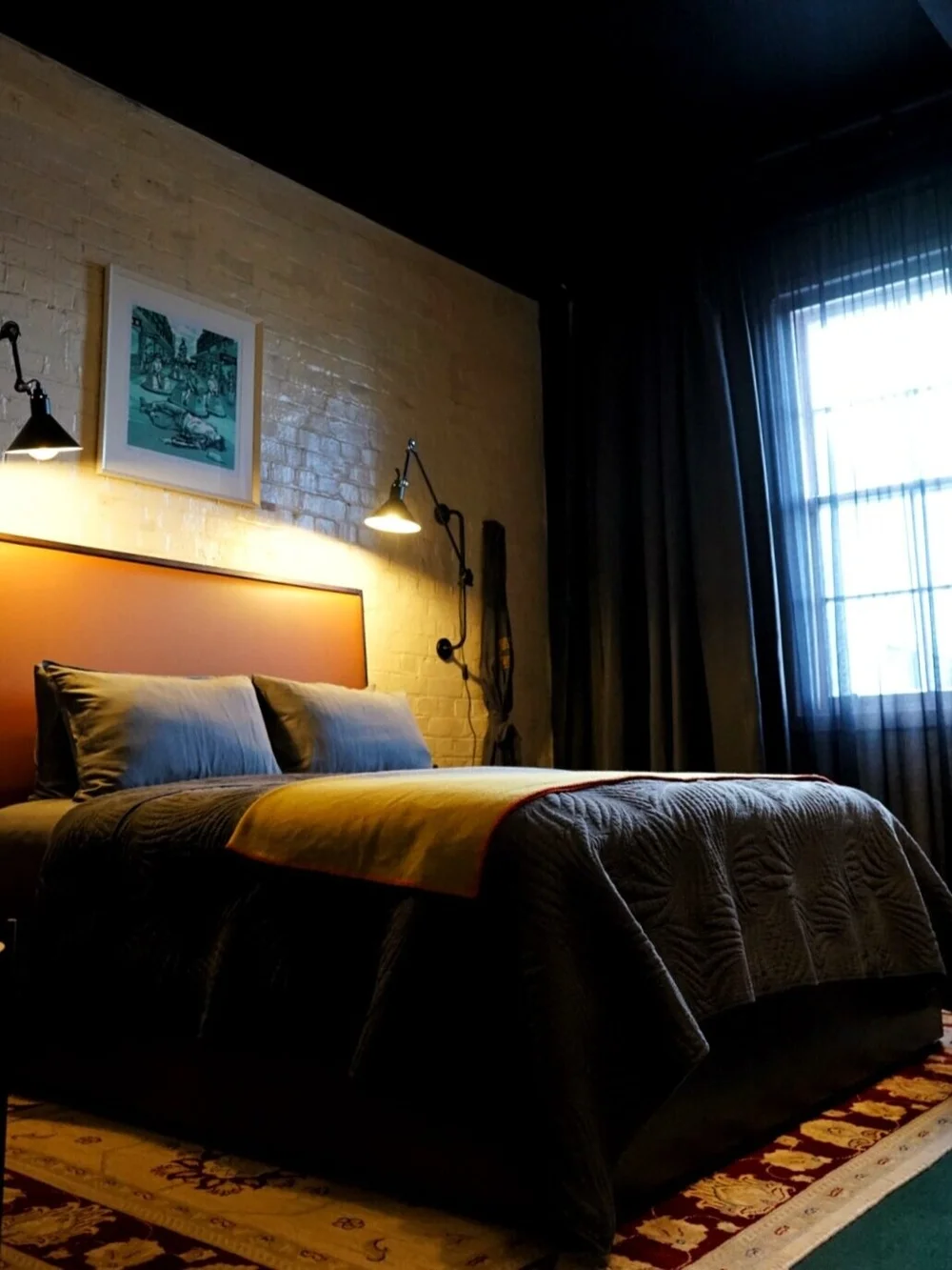 Rooms — THE INTREPID HOTEL