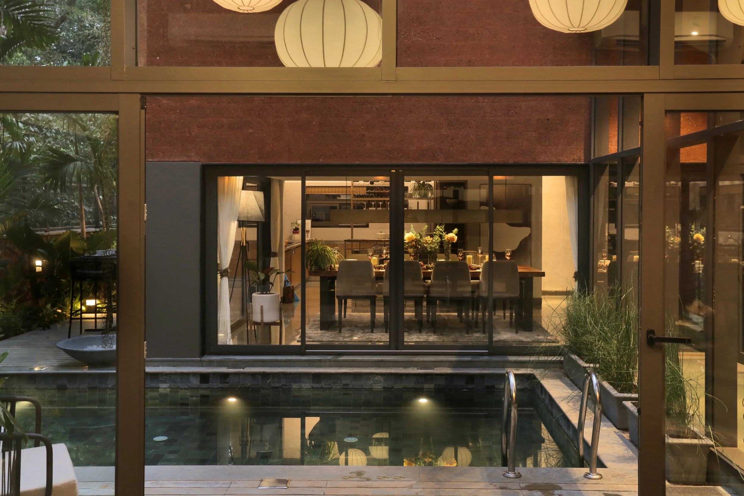 Kasu Vana — Studio Taan