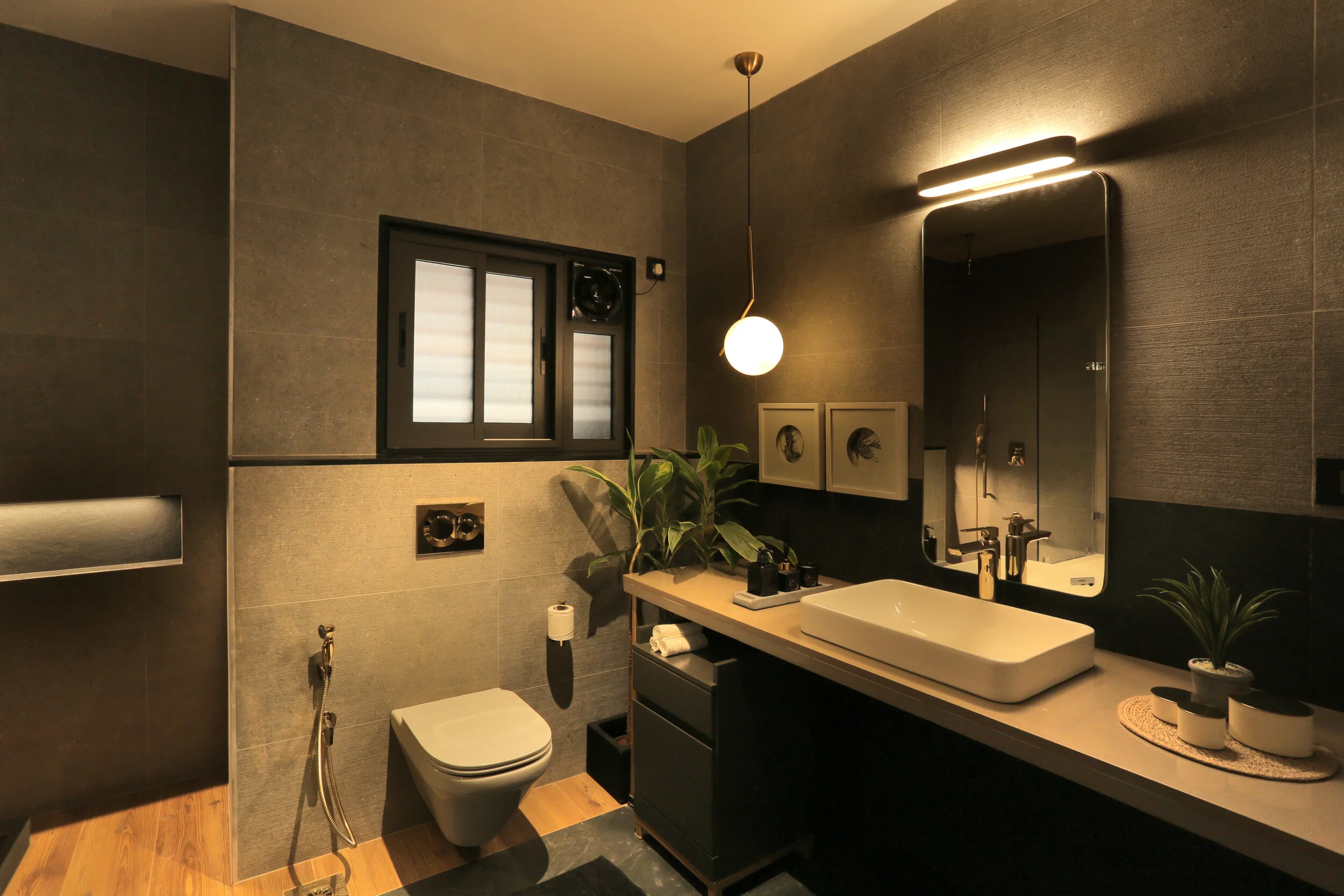 Kasu Vana — Studio Taan