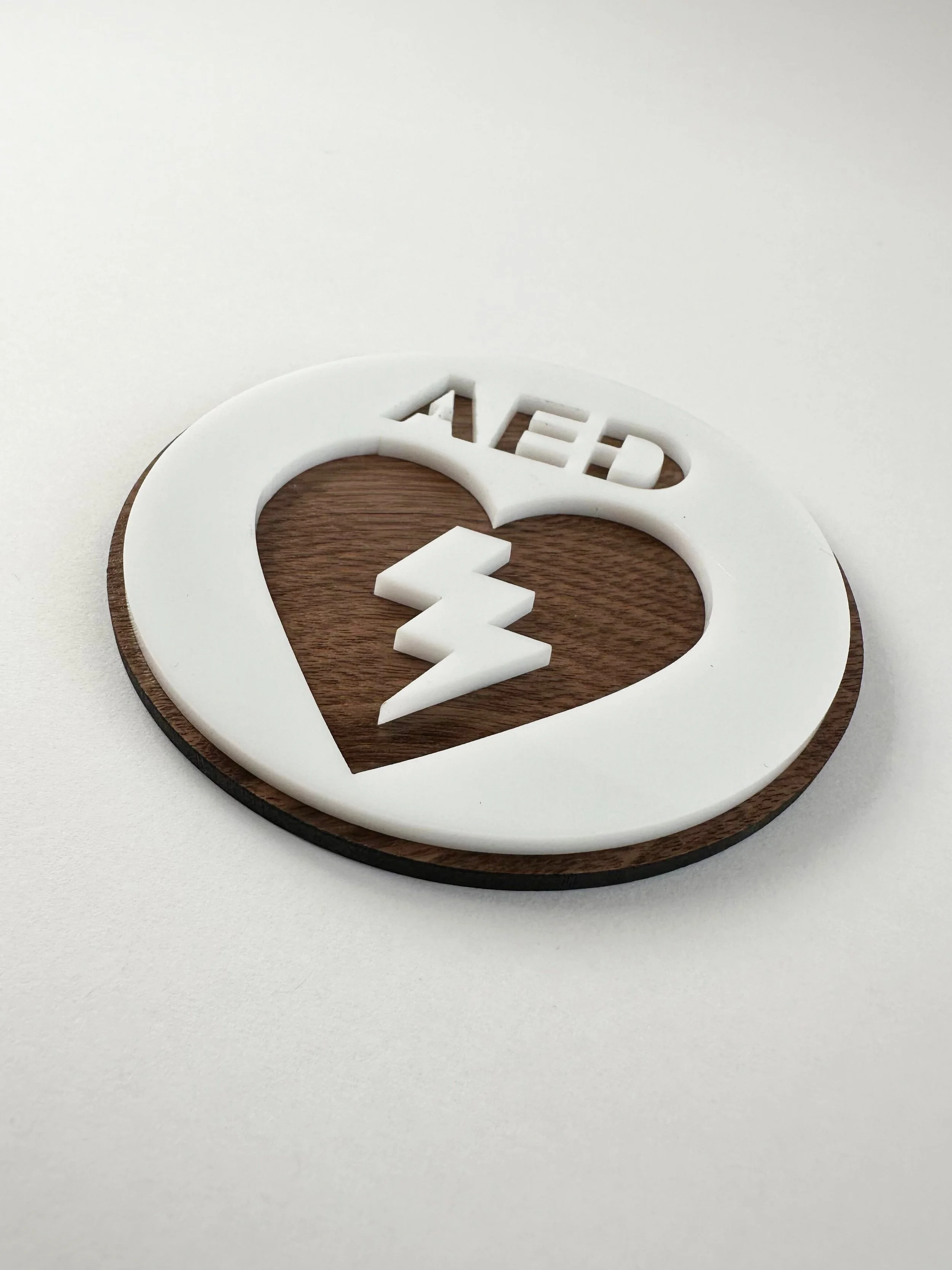 Two-Tone Defibrillator Label — CENTRAL