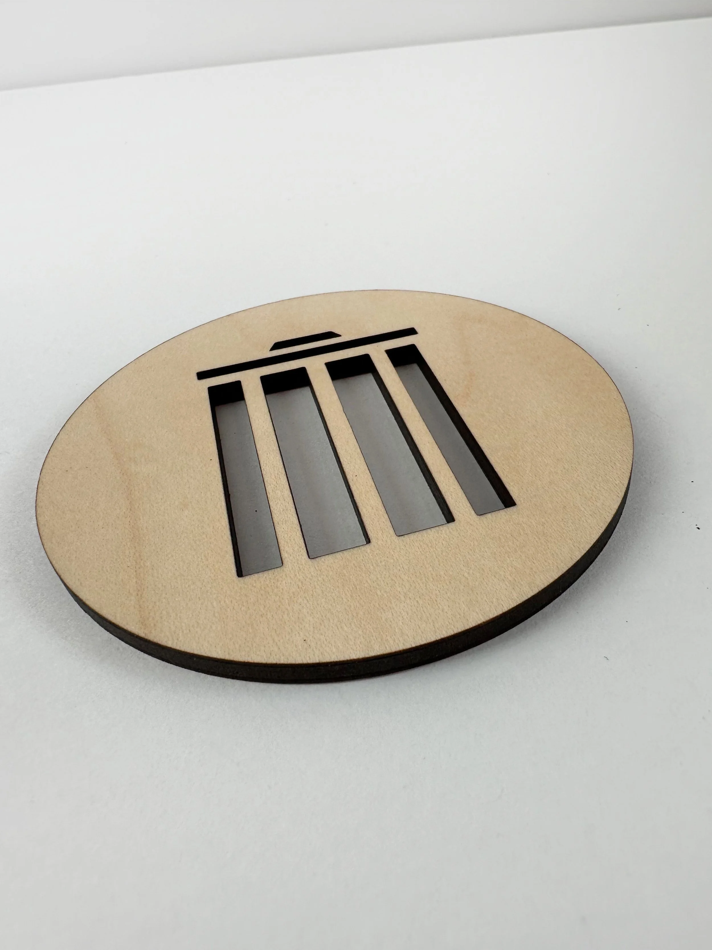 Classic Wood Trash and Recycle Labels — CENTRAL