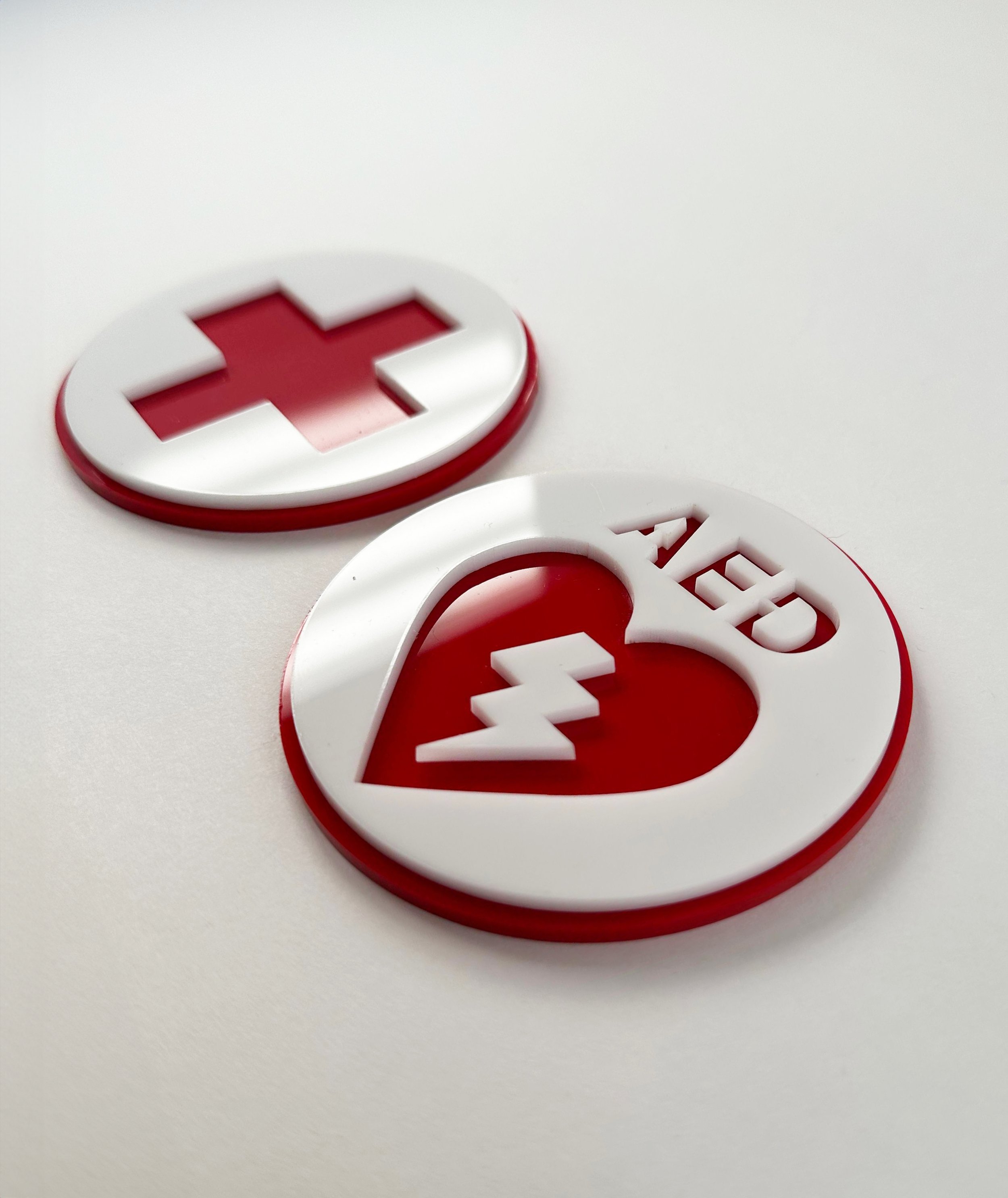 Two-Tone Defibrillator Label — CENTRAL