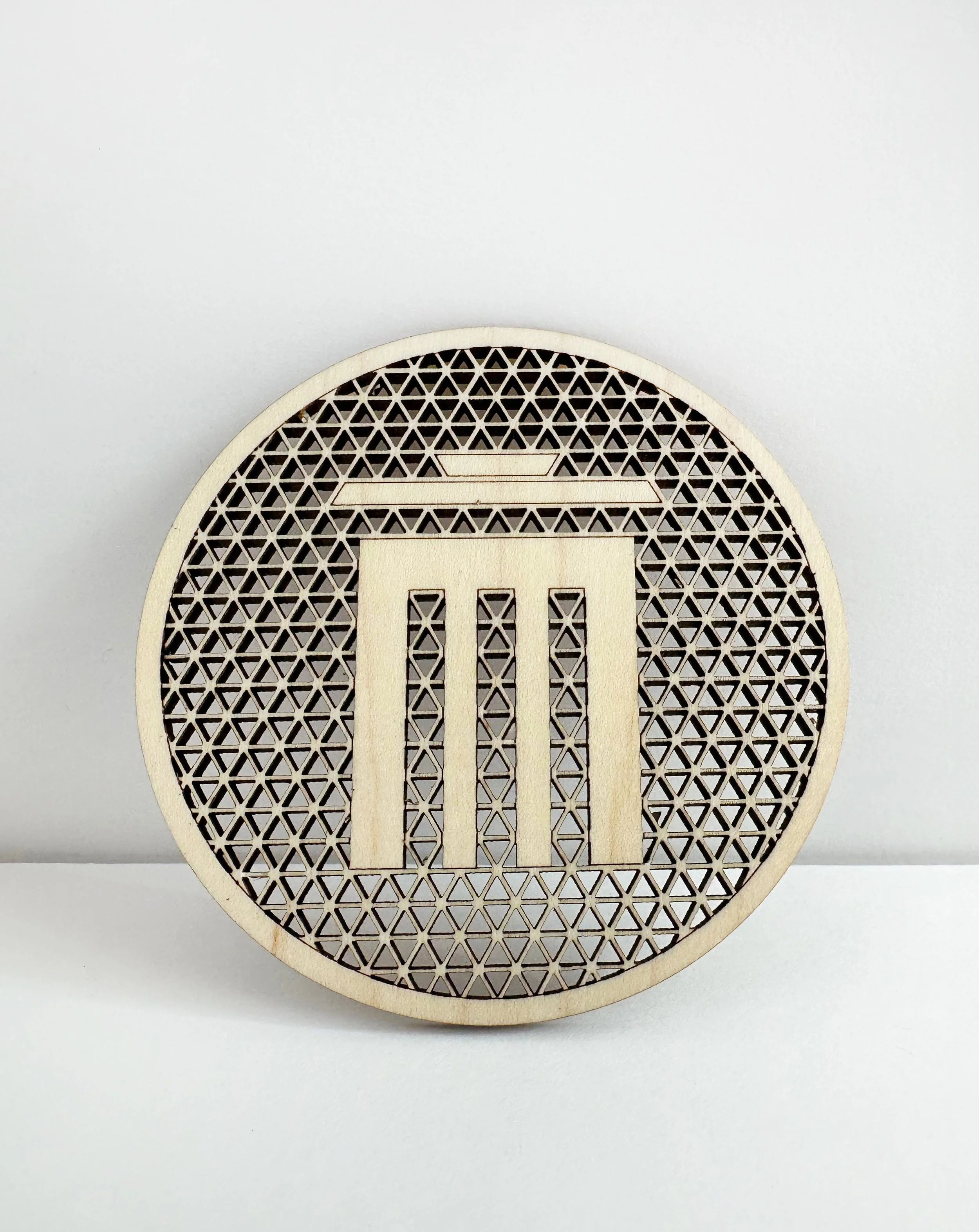 Tri-Grid Trash and Recycle Labels — CENTRAL