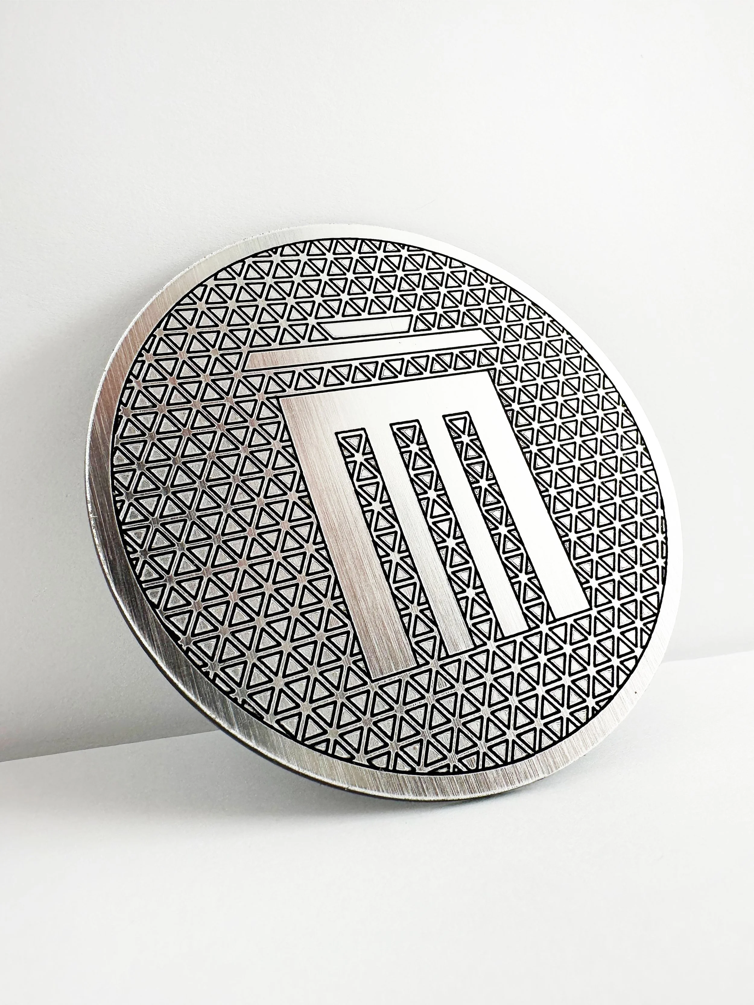 Tri-Grid Metallic Trash and Recycle Labels — CENTRAL