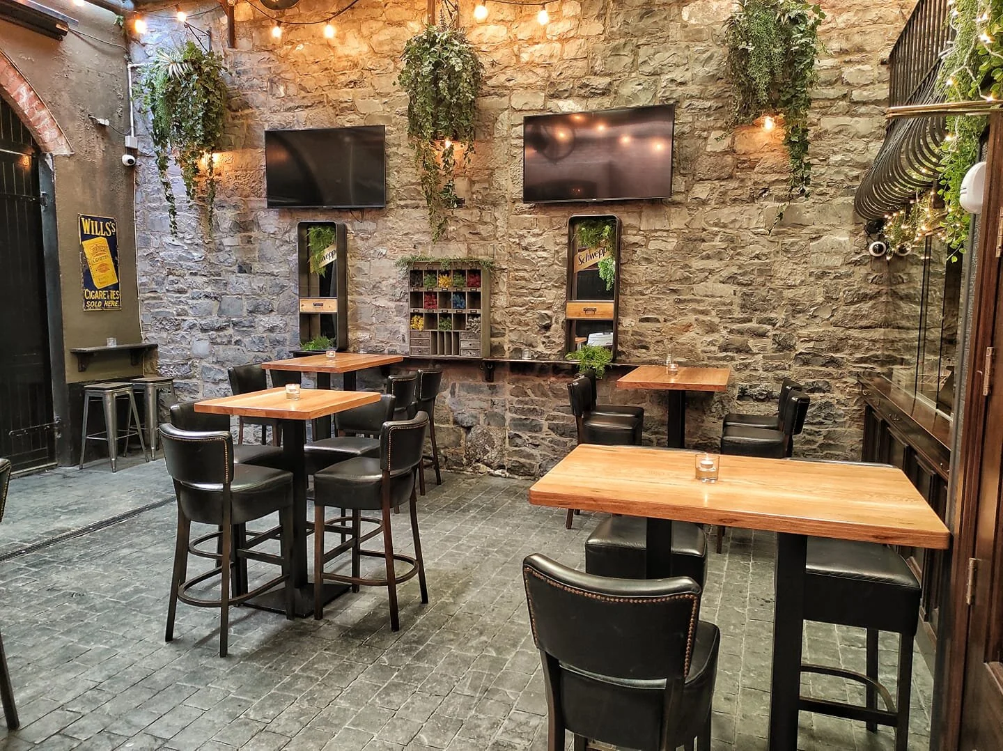 Party Nights Limerick | Venue Hire Limerick — Jerry Flannery's Bar