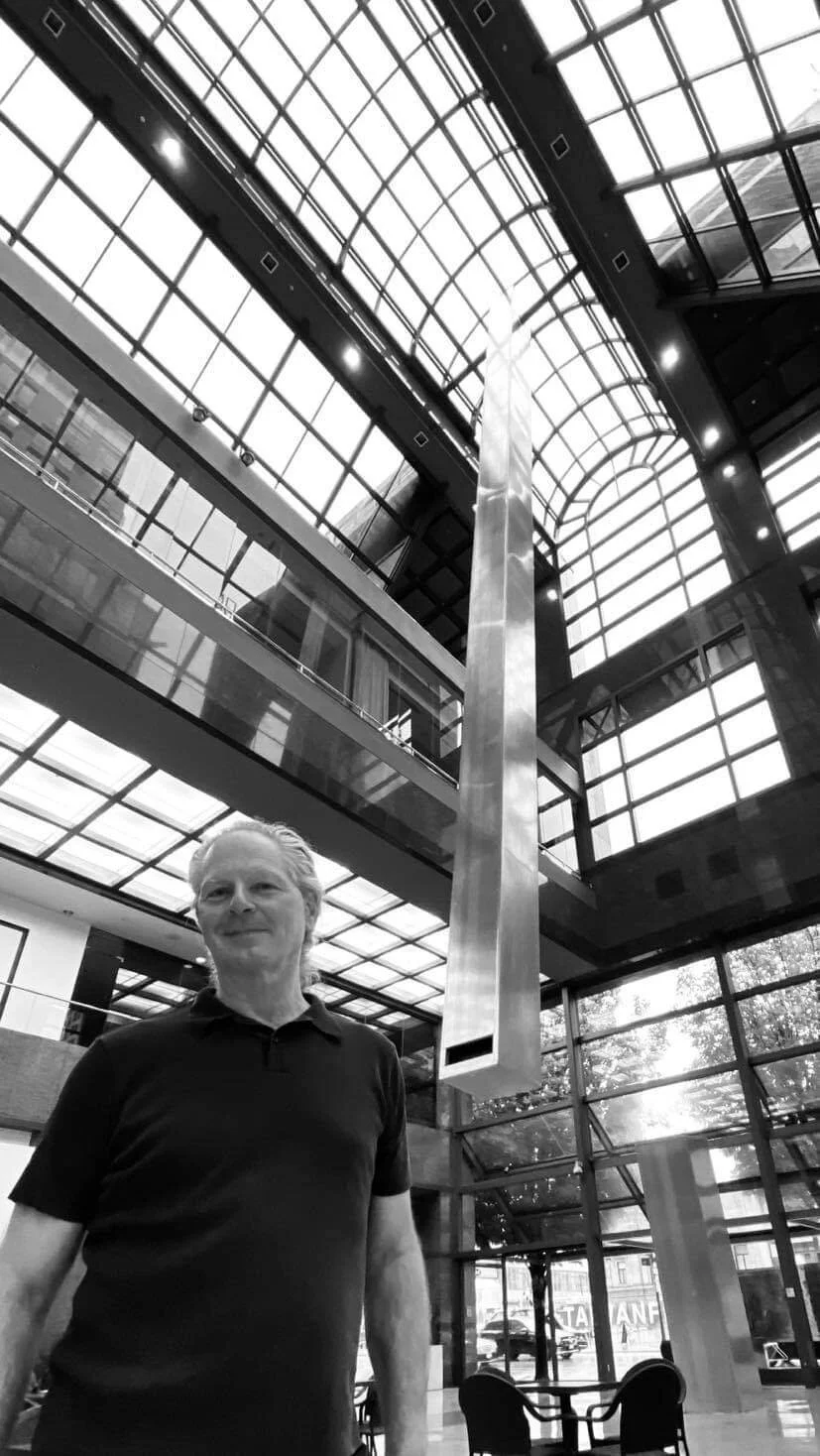 Artist Alan Storey plays with time, space, and motion under the ever ...