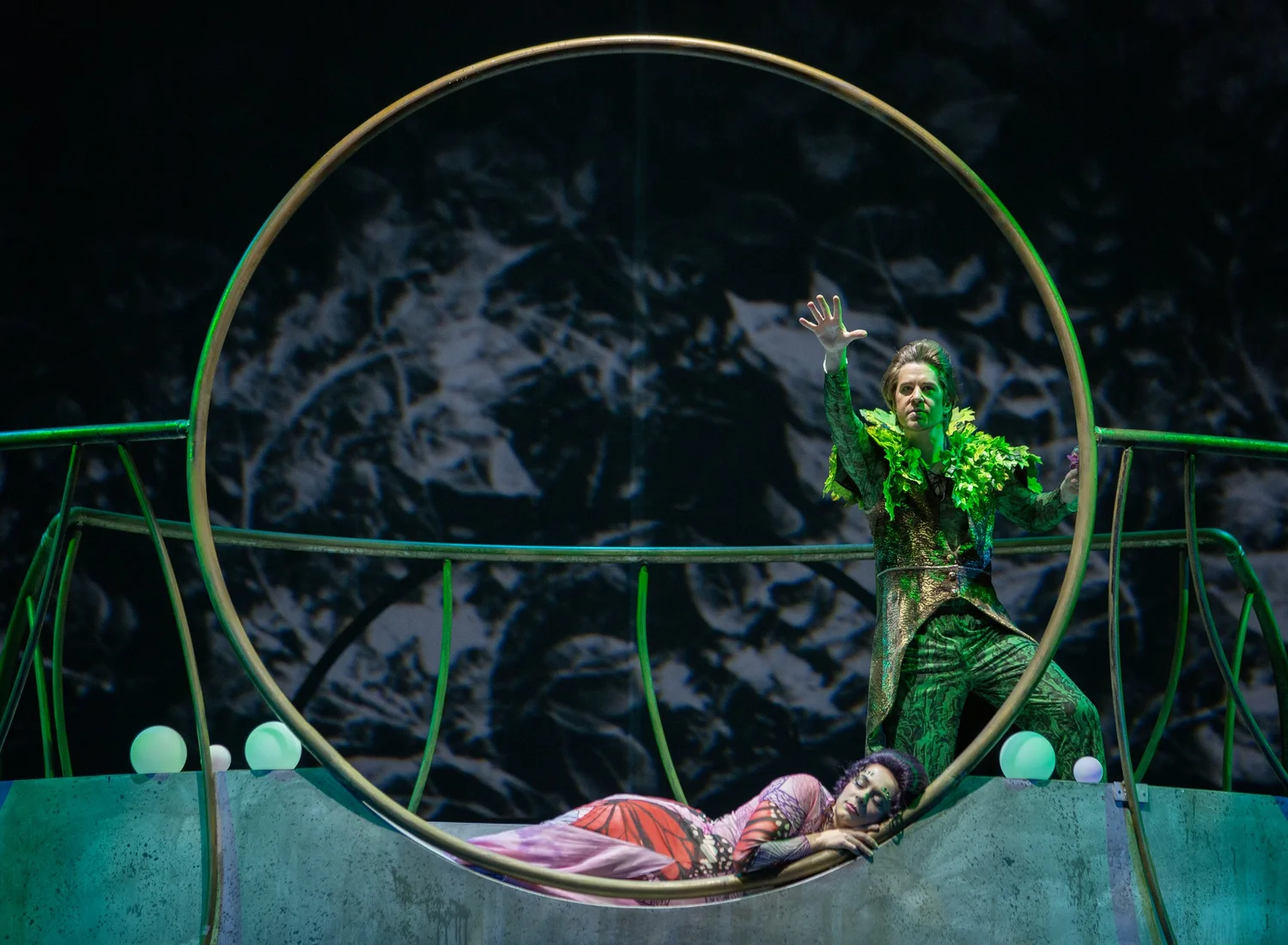 Review: Vancouver Opera's A Midsummer Night's Dream conjures heady ...