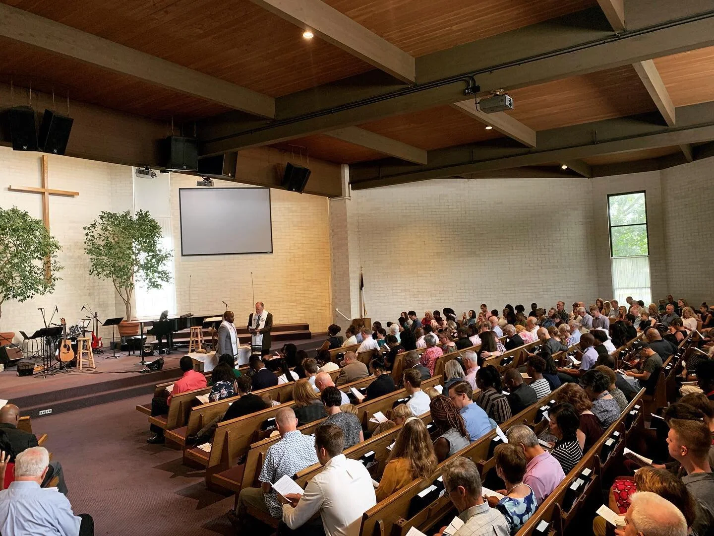 Sunday worship — Naperville Covenant Church