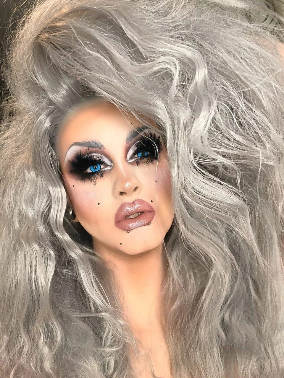 Helena Poison — Vision Drag Artists