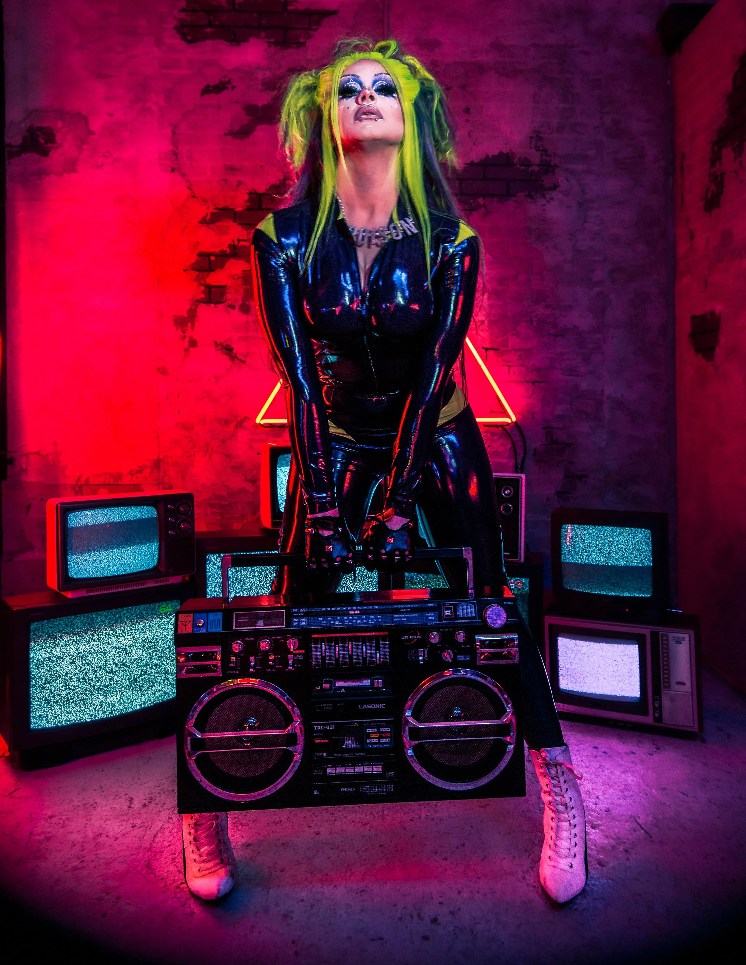 Helena Poison — Vision Drag Artists