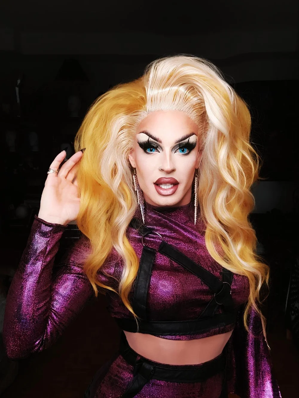 Ophelia Manson — Vision Drag Artists
