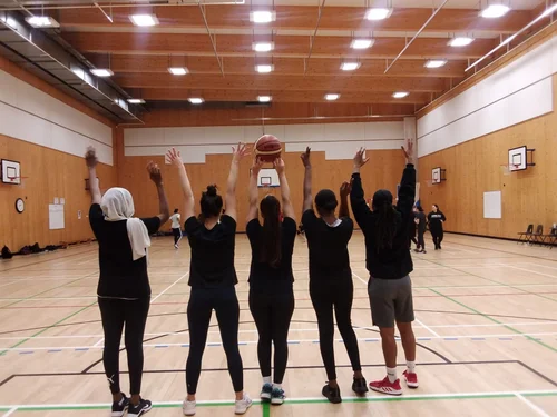 About us — Young Roots