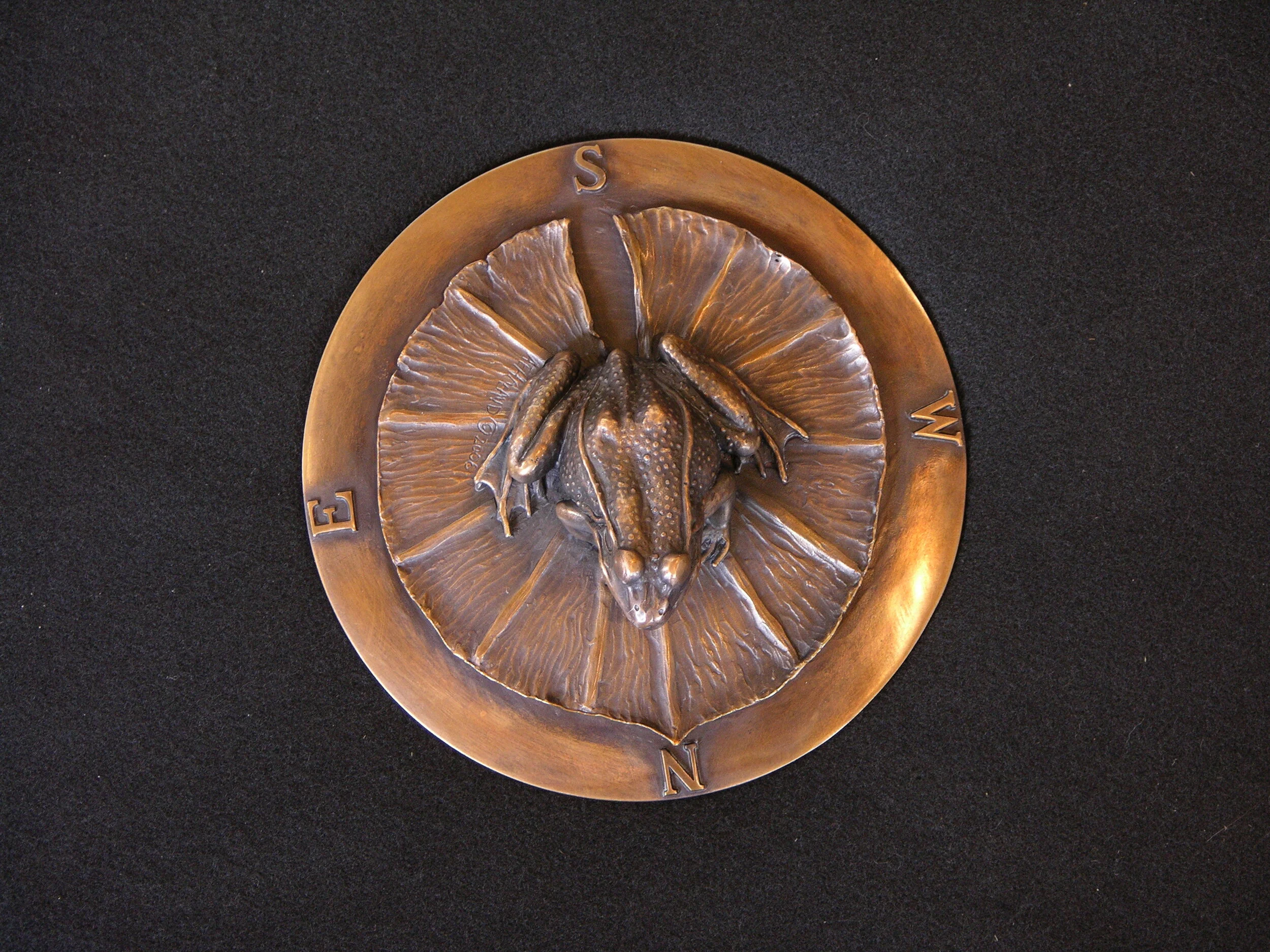 Frog Compass Rose | Tuck & Holand Metal Sculptors