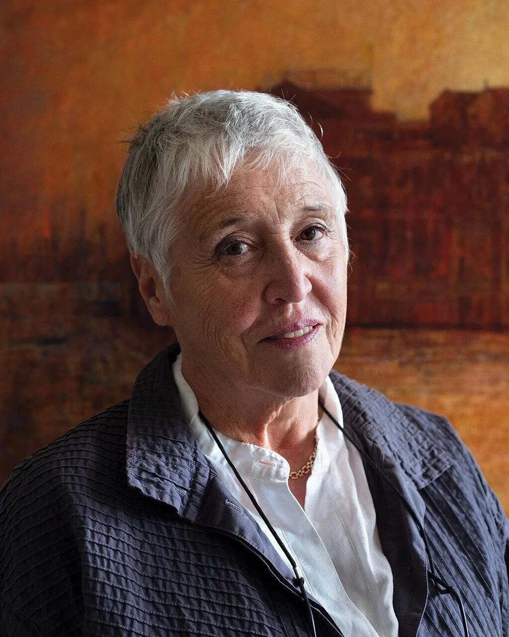 Home — Victoria Crowe