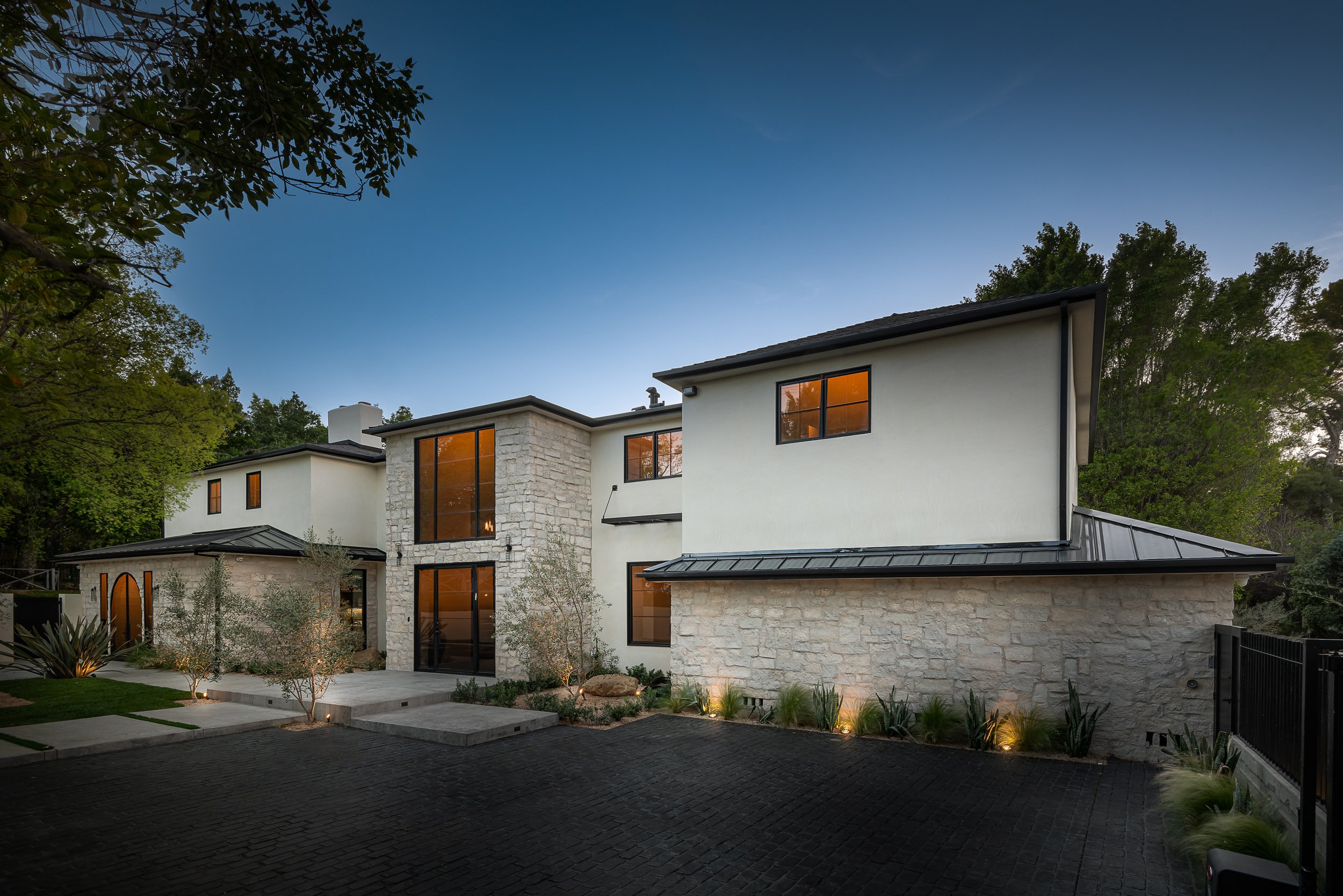Encino, CA — MDM Builders Group