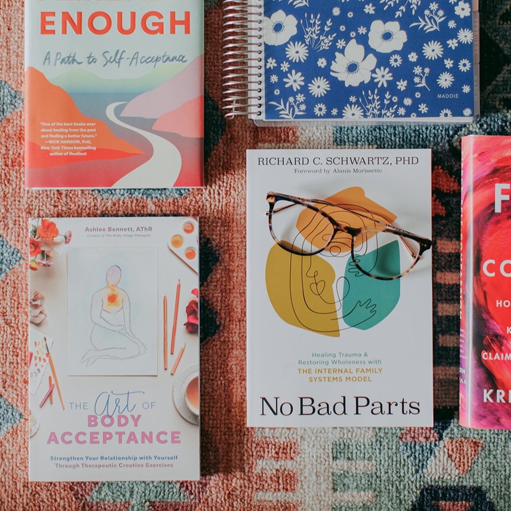 Recommended Reading: The Ultimate Therapy Book List — Essere | Virtual ...