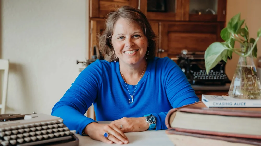 Stephanie Fowler, Author