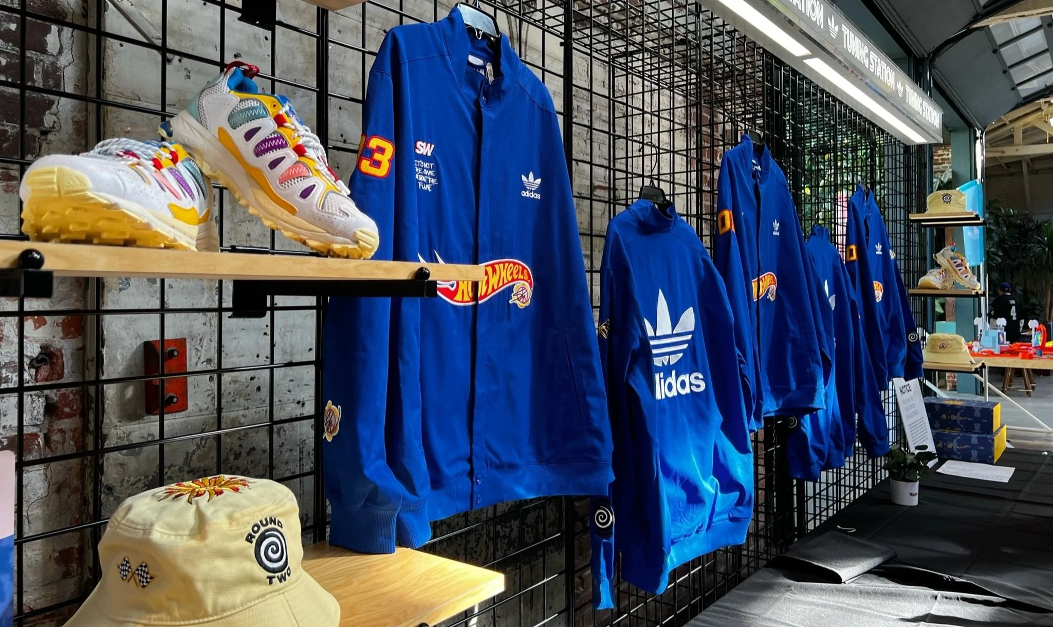 Family Industries Live — How Do Big Brands Promote Their Merch?