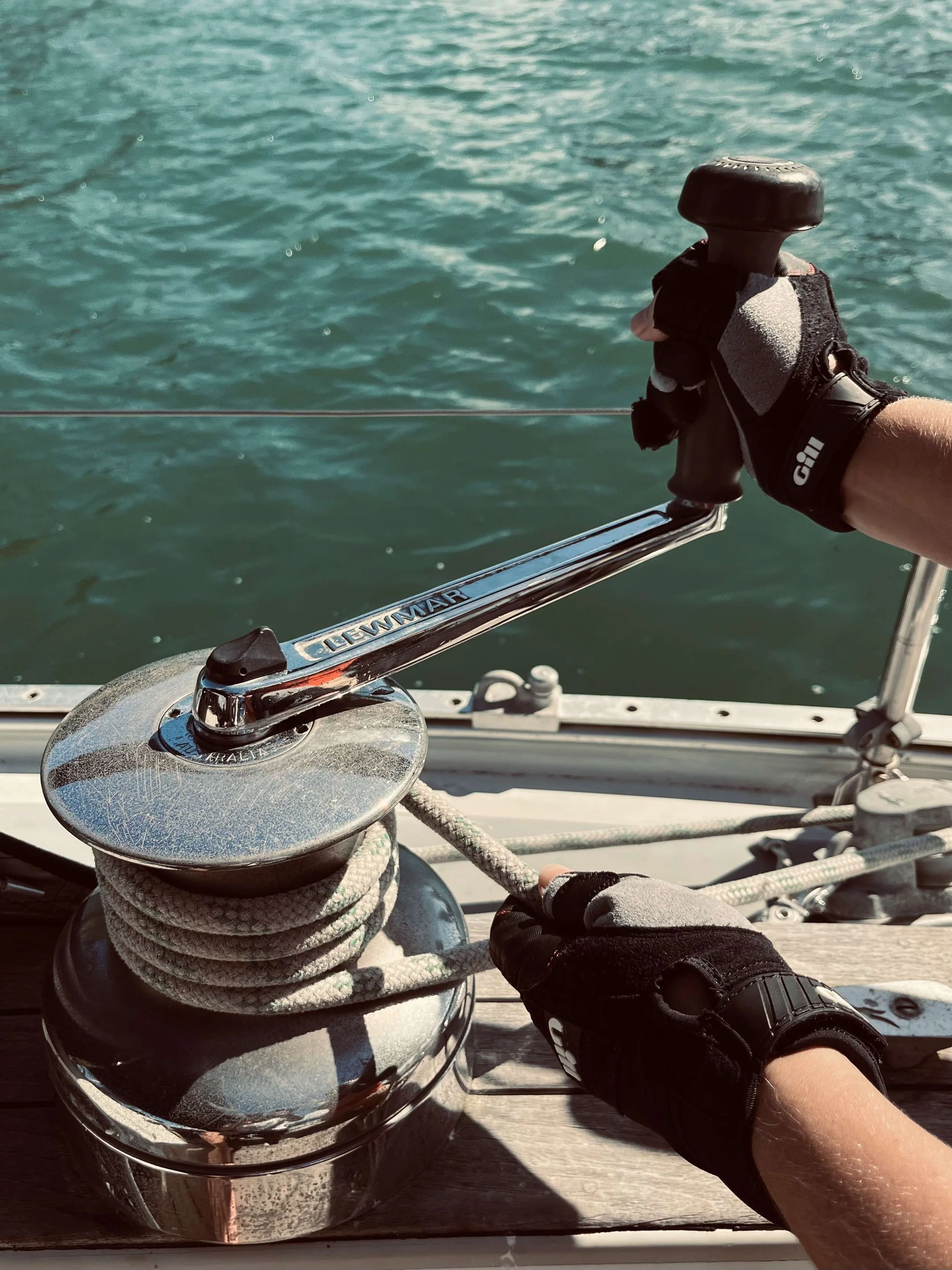 The 7 Best Sailing Gloves: And a Surprise Grip!