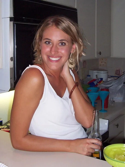 The Mysterious Disappearance of Jennifer Kesse: A 16-Year Search for ...