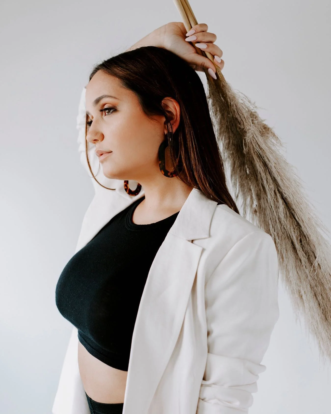 Fika Flower Shop - connecting nature & emotion. Miami Florist