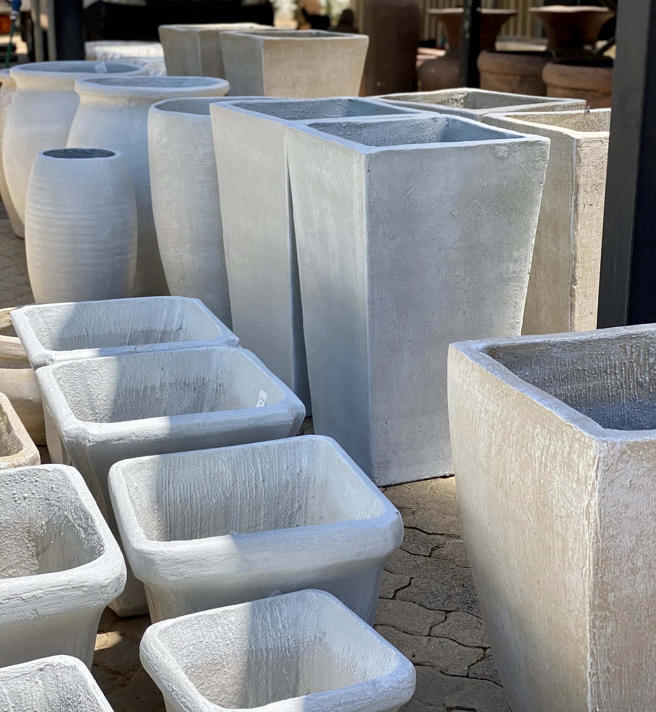 Finishes — Karibu garden pots