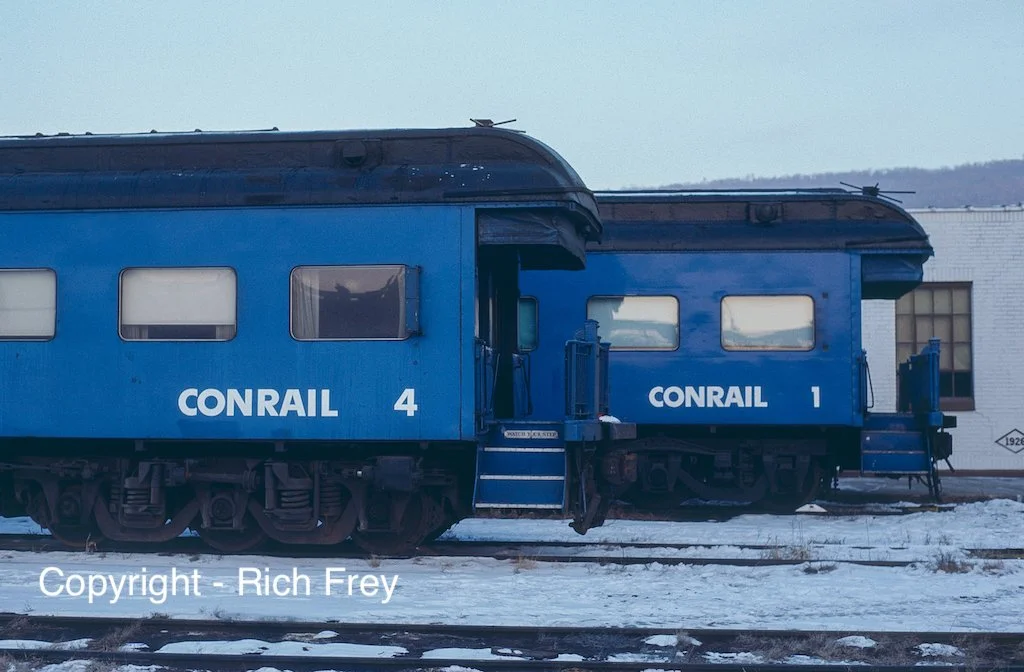 Conrail Office Cars 1 & 4 (1st) - Conrail 1 (1st) Conrail 4 (1st)
