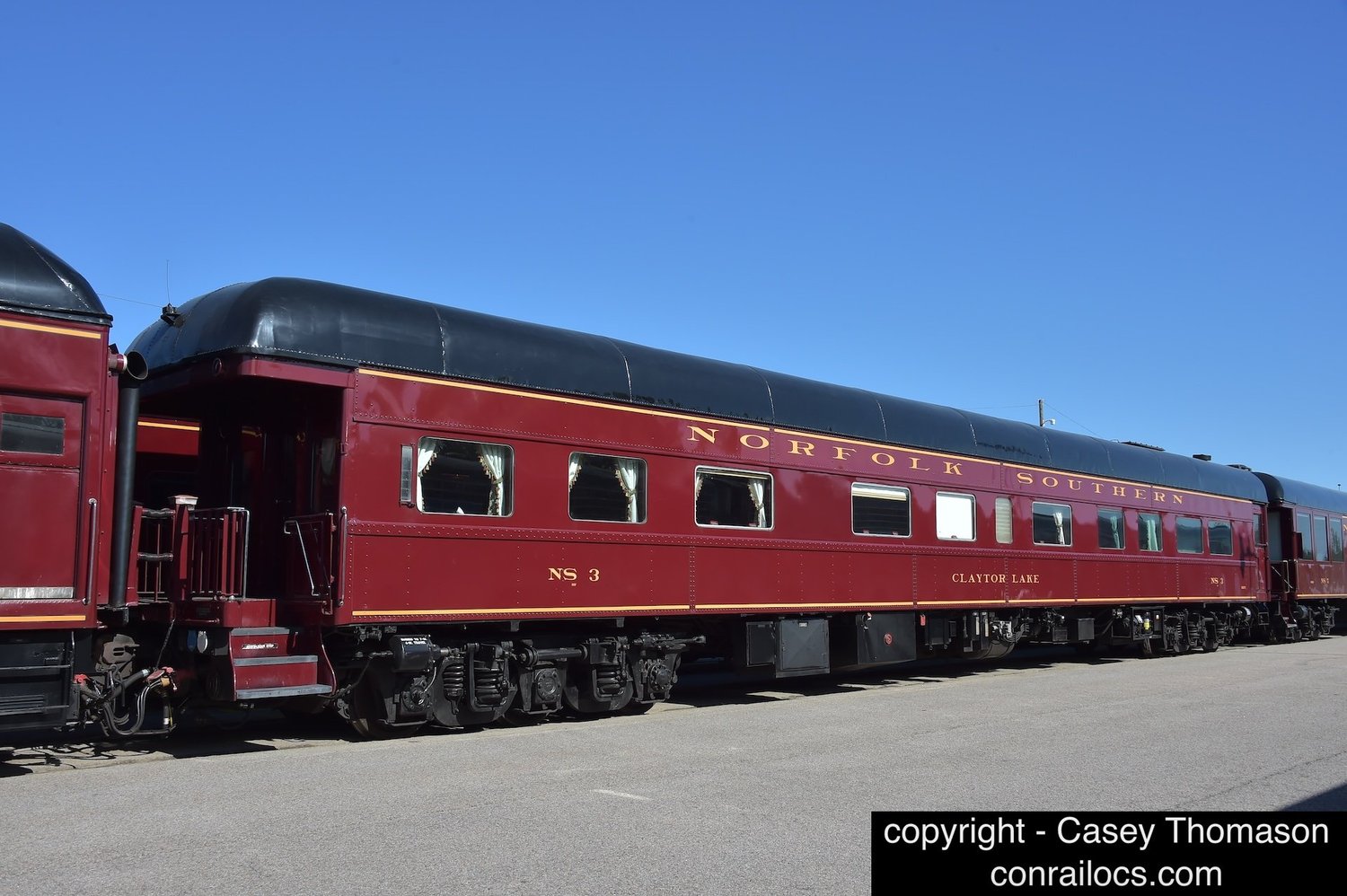 Norfolk Southern Observation Cars - by Wes Reminder
