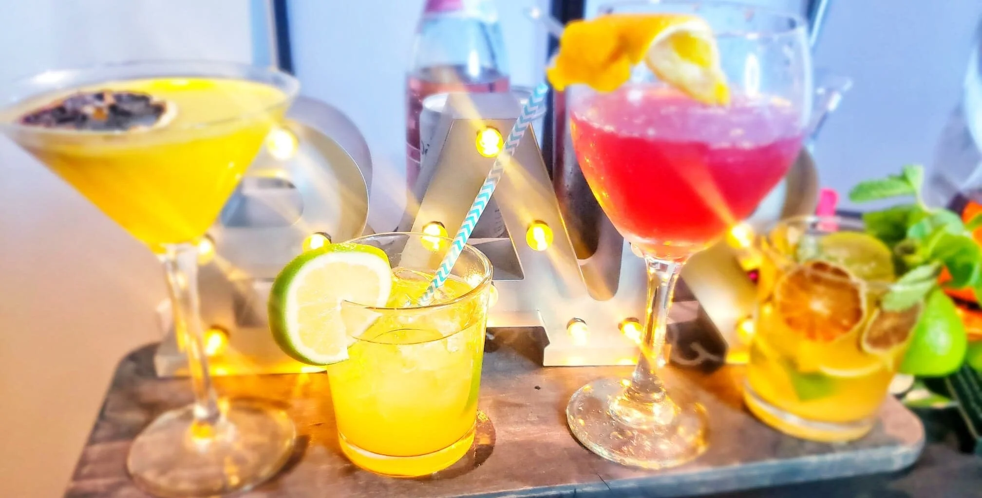 Mobile bartending and event services Mobile Bartenders. Event bar ...