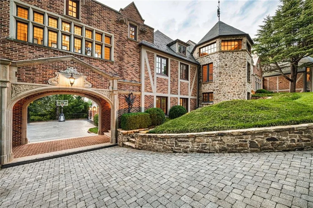 Discover Chestnut Hall: Georgia’s Most Expensive Estate — The Luxe List ...