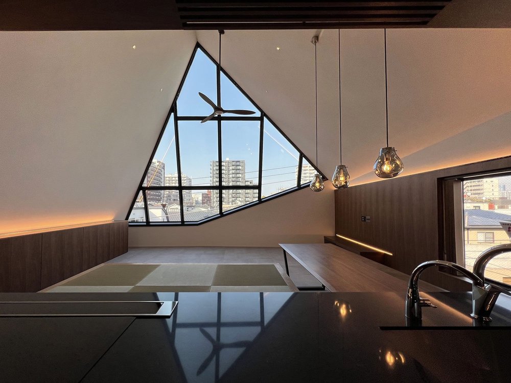 Koshigoe Architects - Angular House